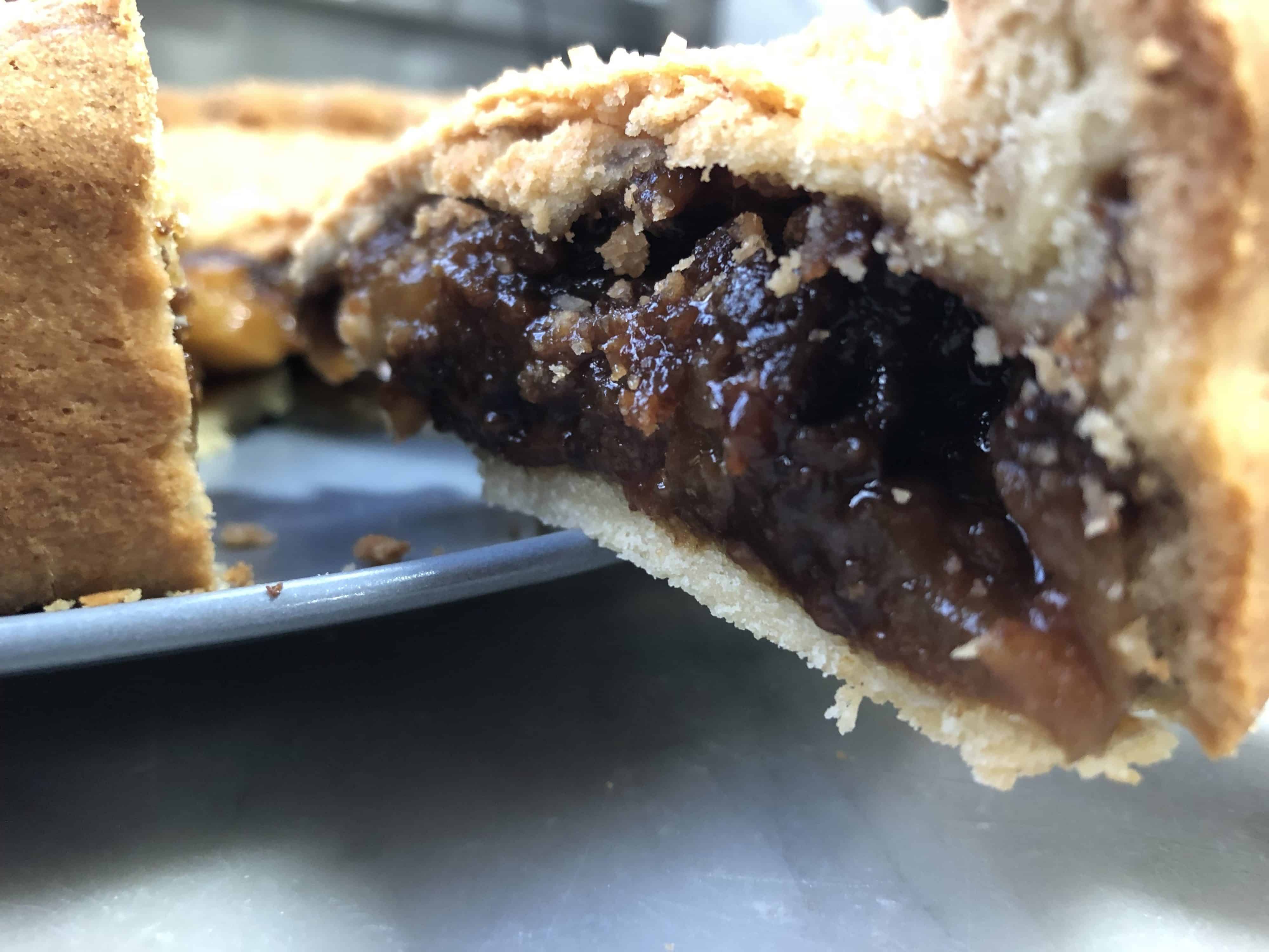 Light Christmas Pudding Pie - BM | Independently Minded Contract Caterer